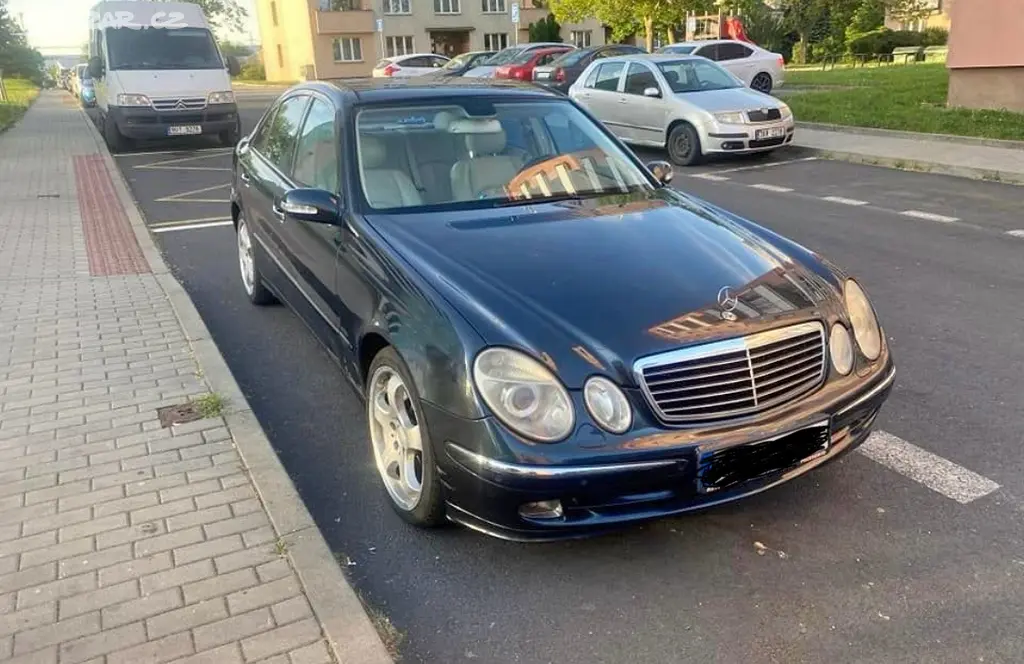 Mercedes w211 e320i benzin Náhradní díly - Čelákovice - Bazar - Sbazar.cz