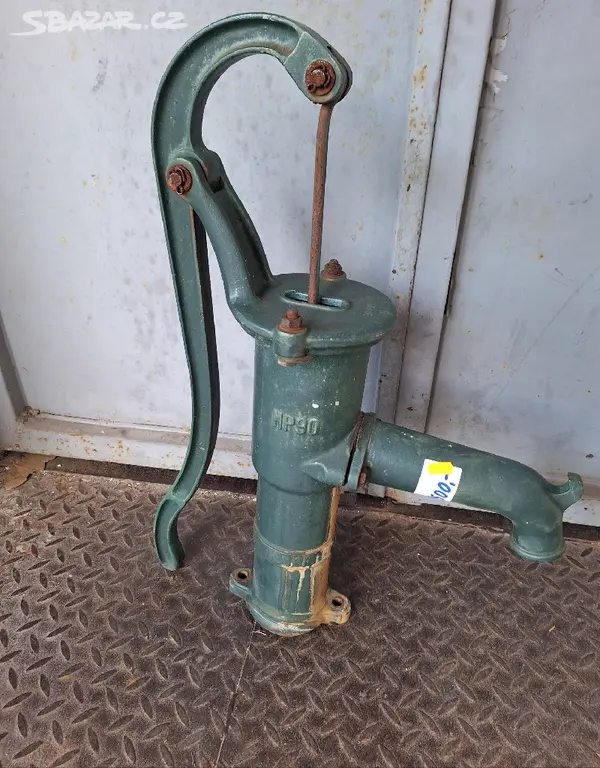 Zahradní pumpa - páková - TAK JAK je na obrázku - Pardubice - Bazar ...