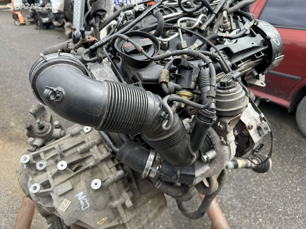 VW Sharan 7N 2012 2,O TDI převodovka 6°-MJV,NGJ - Praha - Sbazar.cz