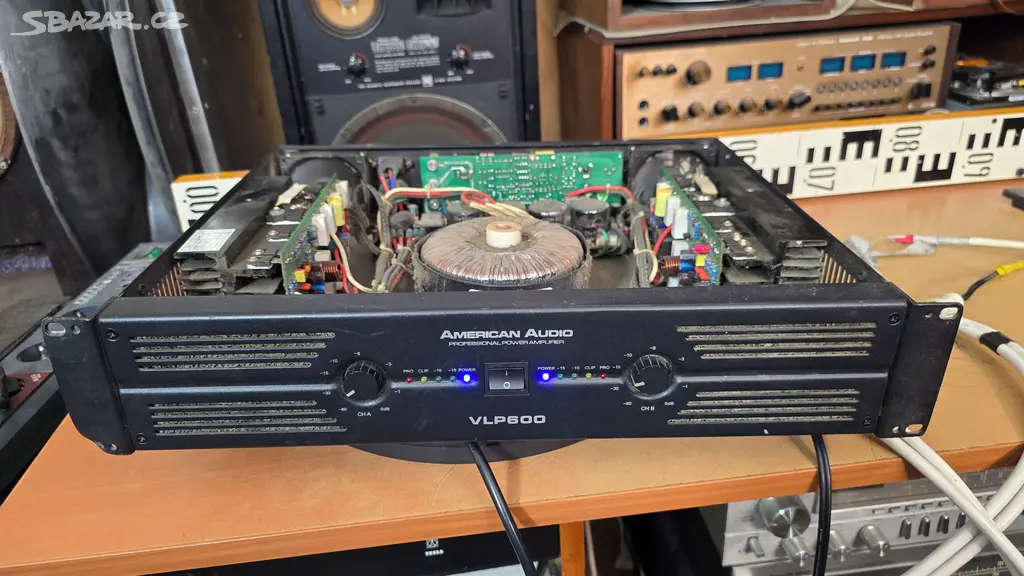 American Audio VLP 600 - koncový zesilovač - Praha, Kyje - Bazar ...