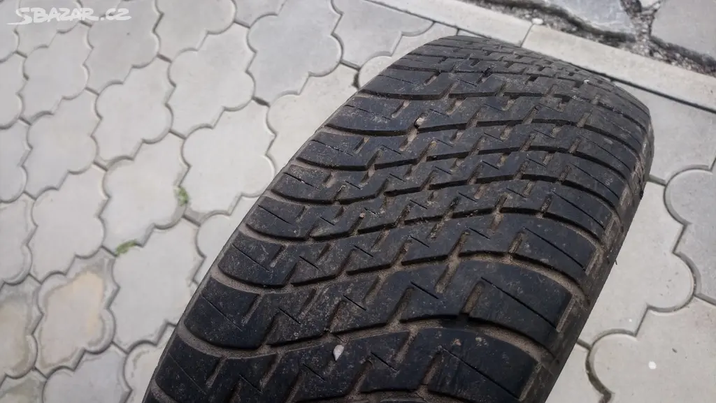 Prodám 2 letní pneu 175 60 14 GOODYEAR - Tovačov - Bazar - Sbazar.cz