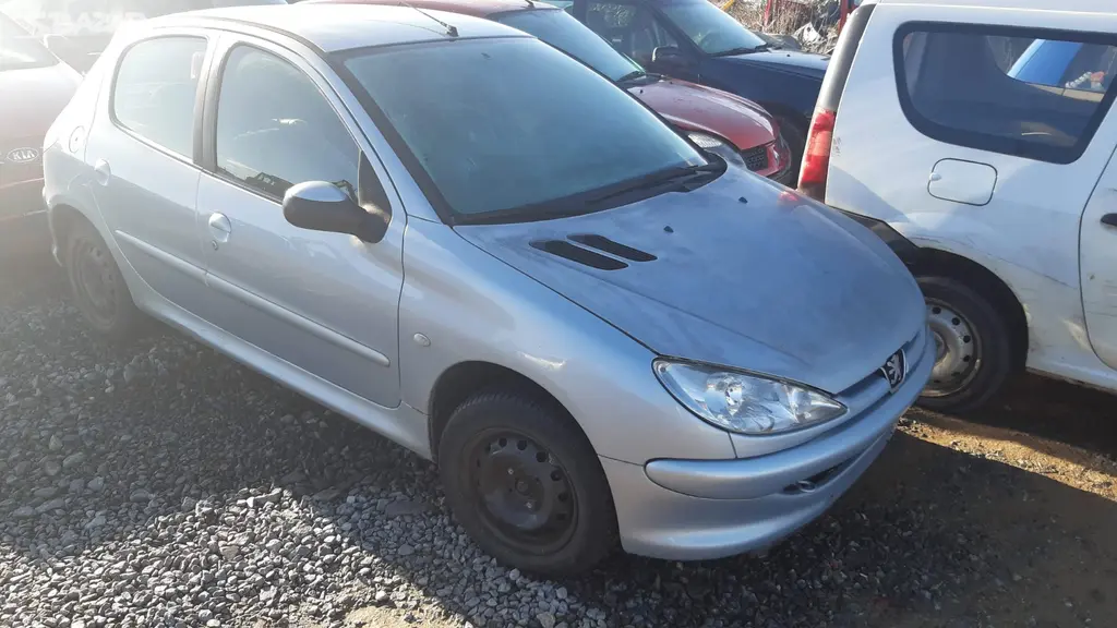 Peugeot 206 2004 1,1i 44kW HFX - PEKNY, jen DILY - Bechyně - Bazar - Sbazar.cz