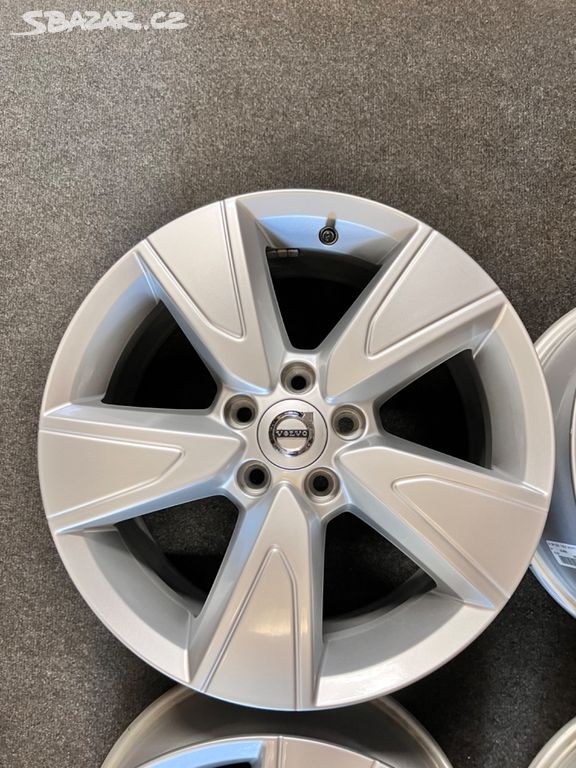 5x108 R17 originál disky Volvo XC40 - Mladá Boleslav - Sbazar.cz