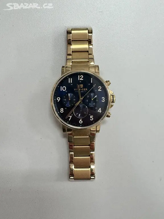 Hodinky Tommy Hilfiger - Příbram - Bazar - Sbazar.cz