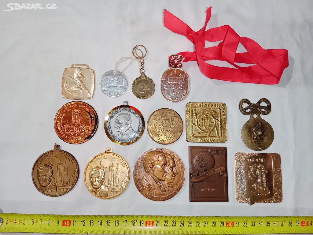Plakety - medaile 13 ks - Budyně nad Ohří - Bazar - Sbazar.cz