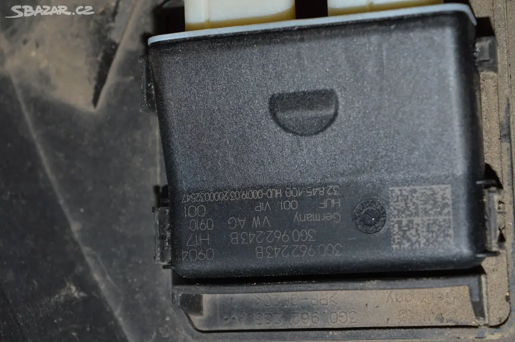3g0962243b jednotka otevírání dveří vw škoda seat - Litoměřice - Bazar ...
