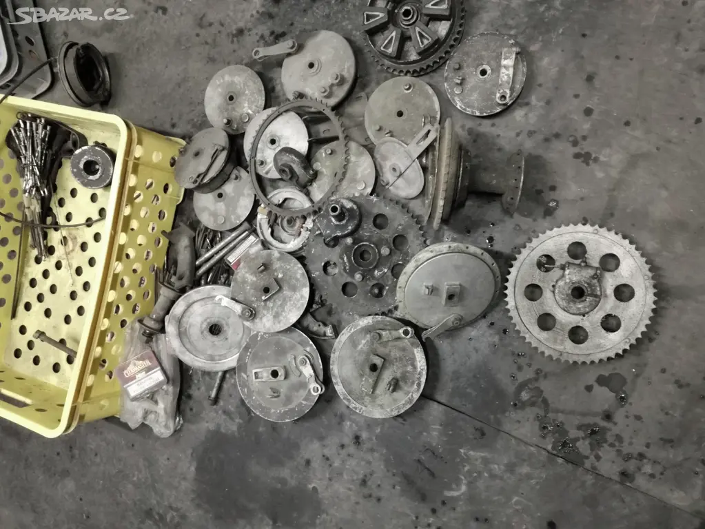 Brzdové Štíty na staré motorky Jawa, ČZ Velorex - Karviná - Bazar ...