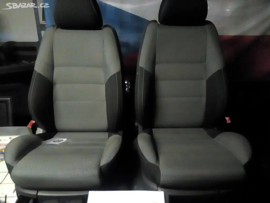 SEDACKY FABIA 2 SPORT S AIRBAGI BEZ VYHREVU - Praha - Bazar - Sbazar.cz