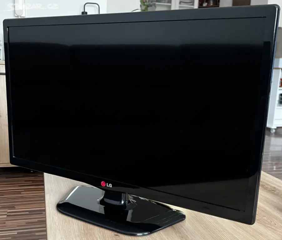HD monitor LG 24MT45D - Vlašim - Bazar - Sbazar.cz