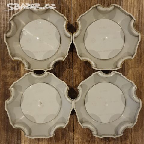 Středové krytky na hybridní disky 5x112 Seat - Čestlice - Bazar - Sbazar.cz