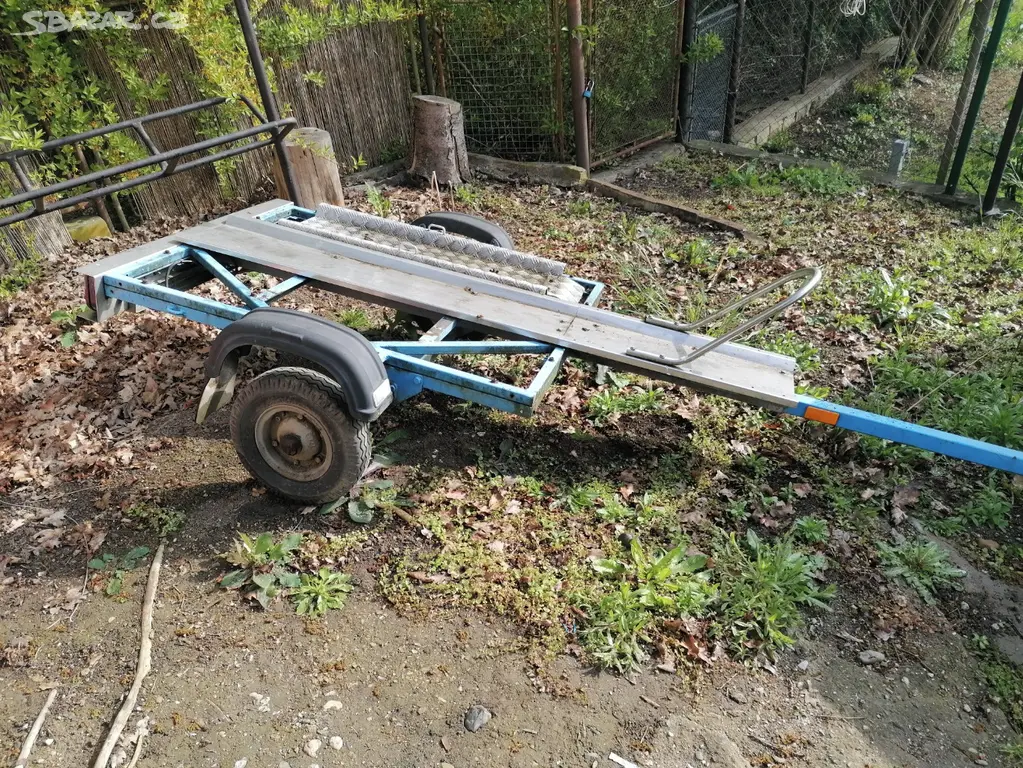 Přívěsný vozík na motorku - Ústí nad Labem - Bazar - Sbazar.cz