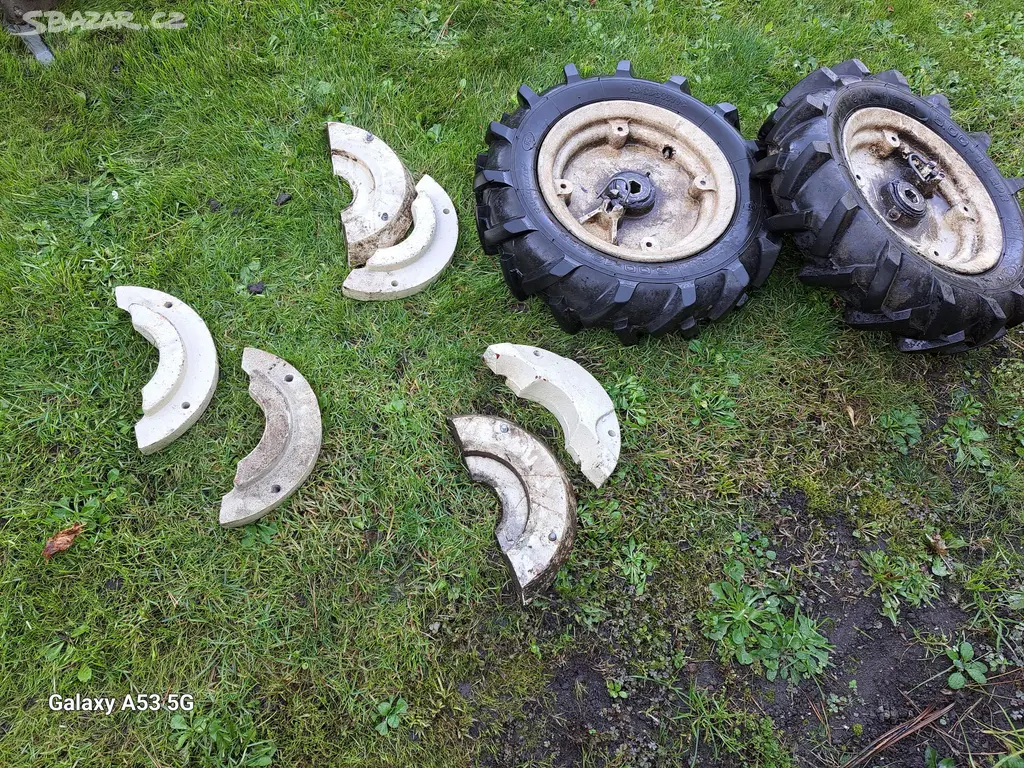 Prodám náhradní kola na VARI - Lysá nad Labem - Bazar - Sbazar.cz