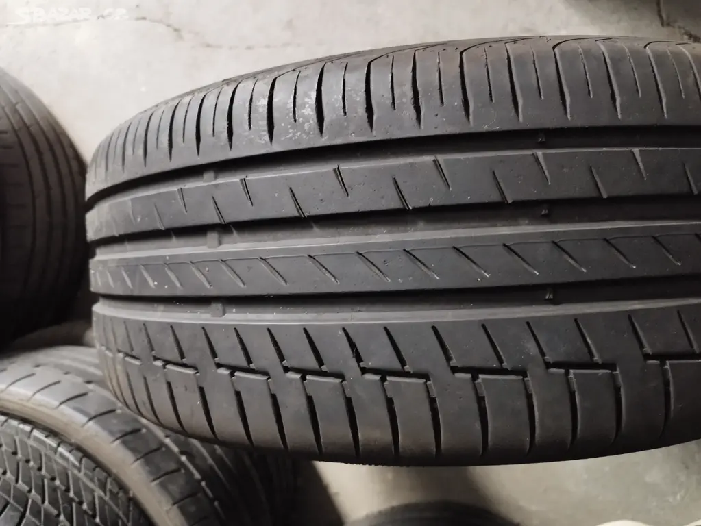 ZNAČKOVÉ LETNÍ PNEU R18 - PĚKNÉ - Klatovy - Bazar - Sbazar.cz