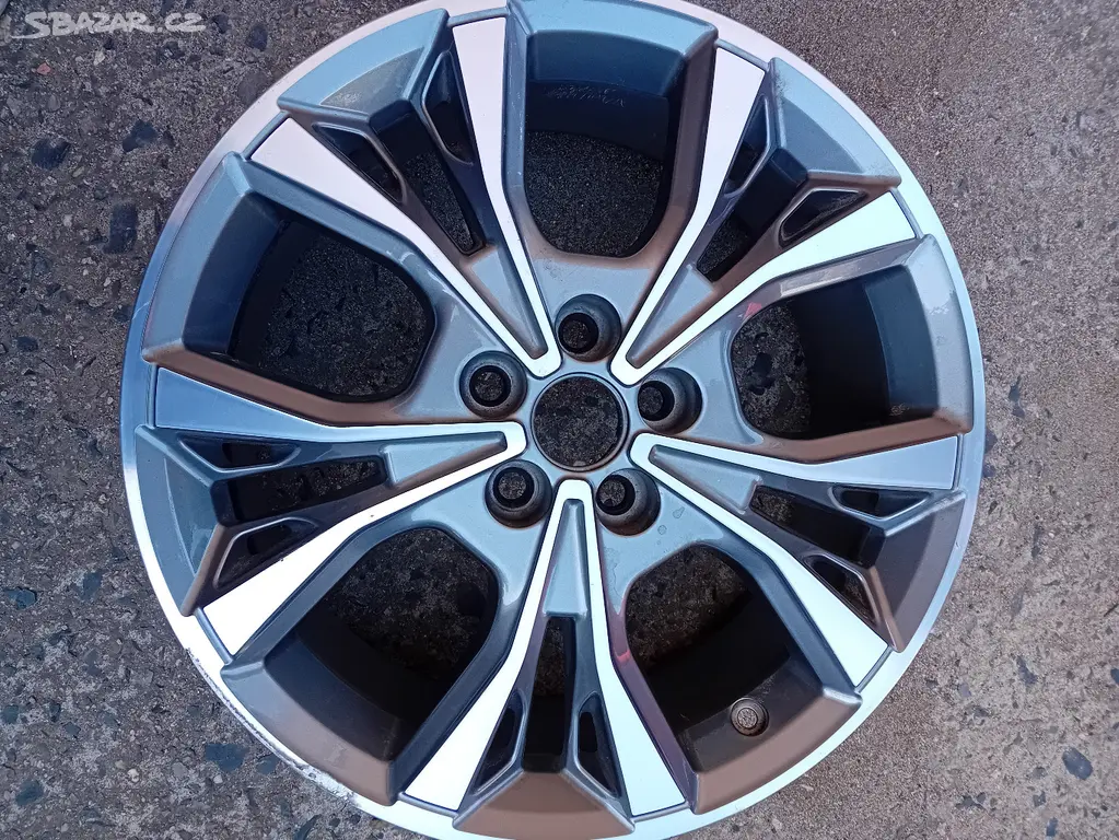 alu disk Ford Kuga - Úvaly - Bazar - Sbazar.cz