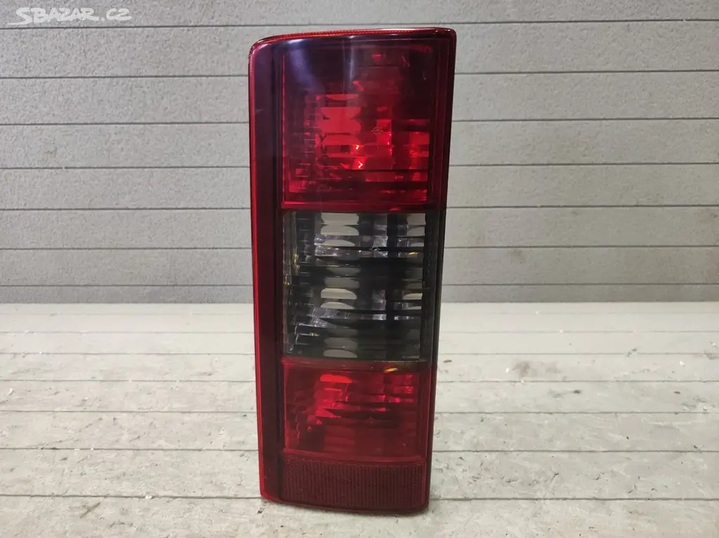 Světlo zadní levé Opel Combo - České Budějovice - Bazar - Sbazar.cz