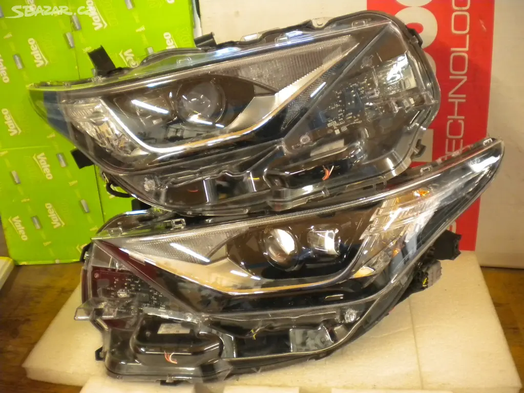 SVĚTLOMETY TOYOTA AURIS FULL LED - Kolín - Bazar - Sbazar.cz