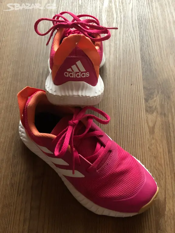 Adidas botasky - Uničov - Bazar - Sbazar.cz
