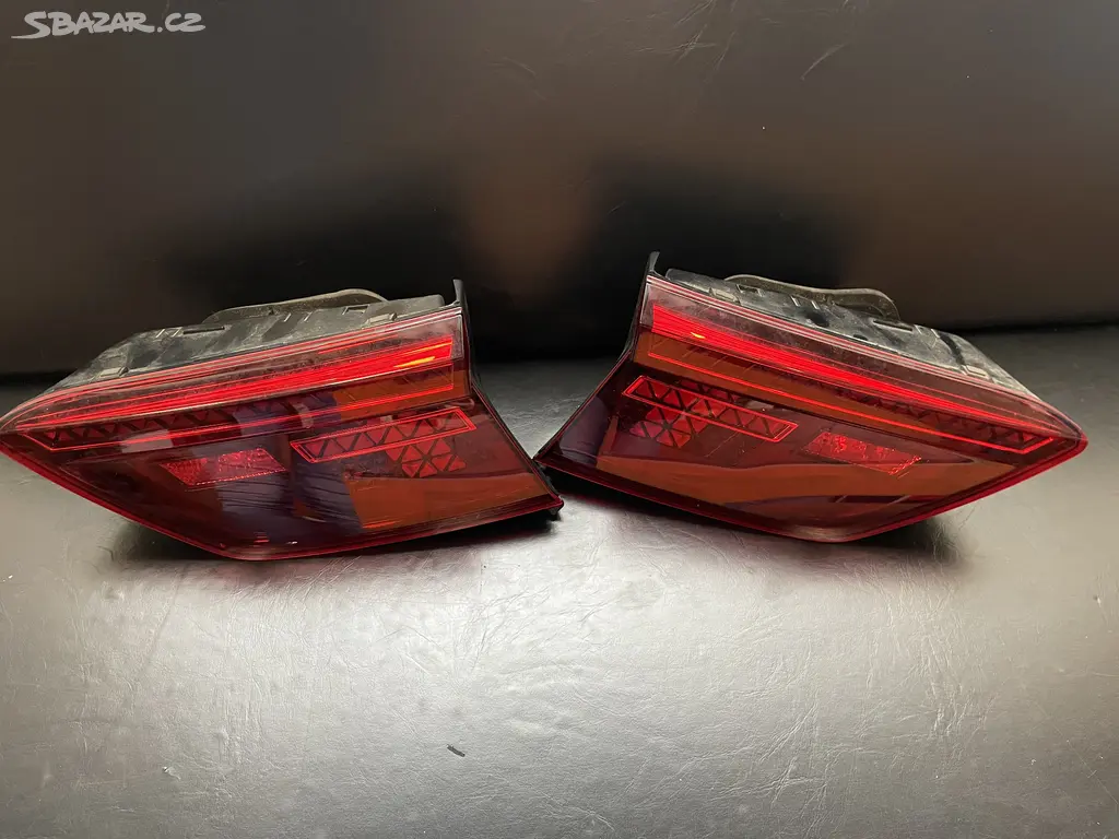5NA945308D + 5NA945307D Zadní LED světla - Brandýs nad Labem-Stará Boleslav, Brandýs nad Labem ...