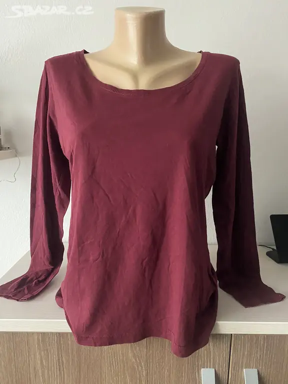 Dámské tricko - Jaroměřice - Bazar - Sbazar.cz