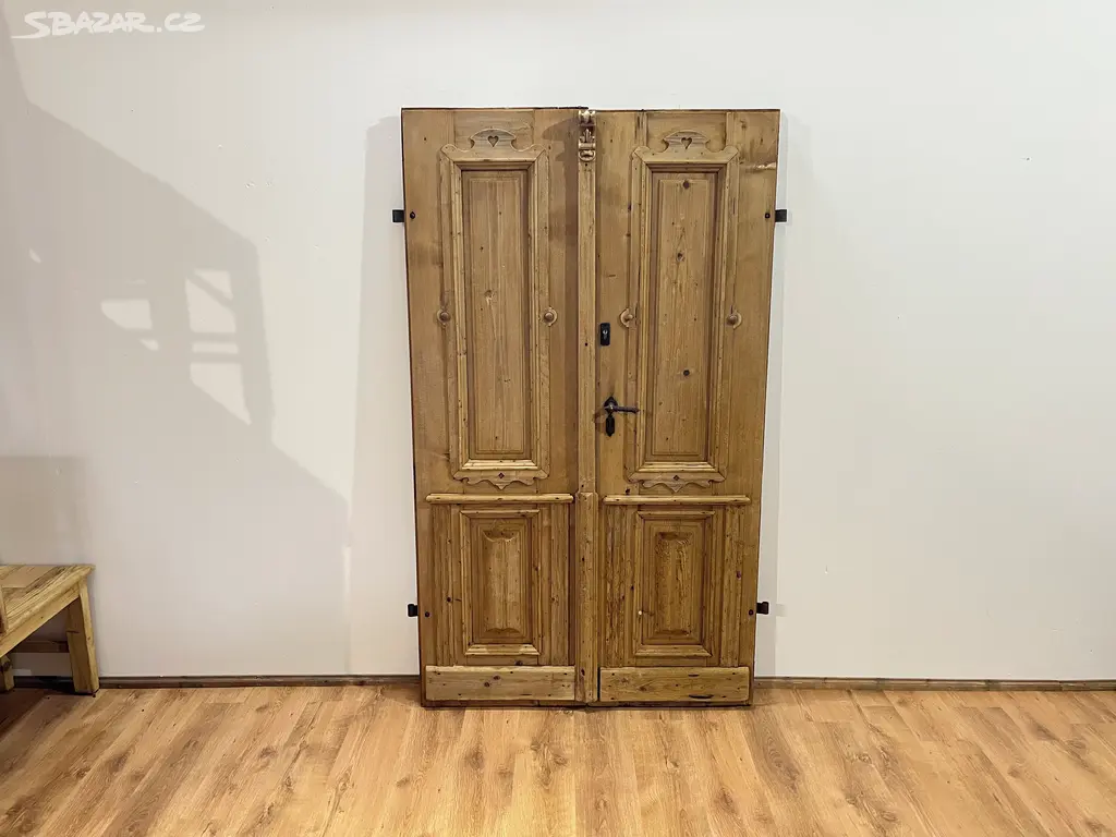 Staré dveře - Dvůr Králové nad Labem - Bazar - Sbazar.cz