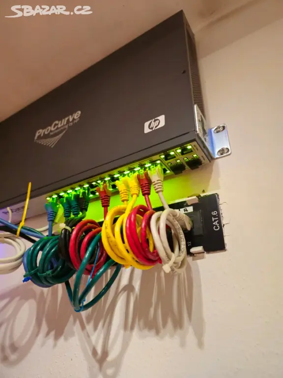 SWITCH HP ProCurve 2610-24, model HP J9085A - Přerov, Přerov I-Město ...
