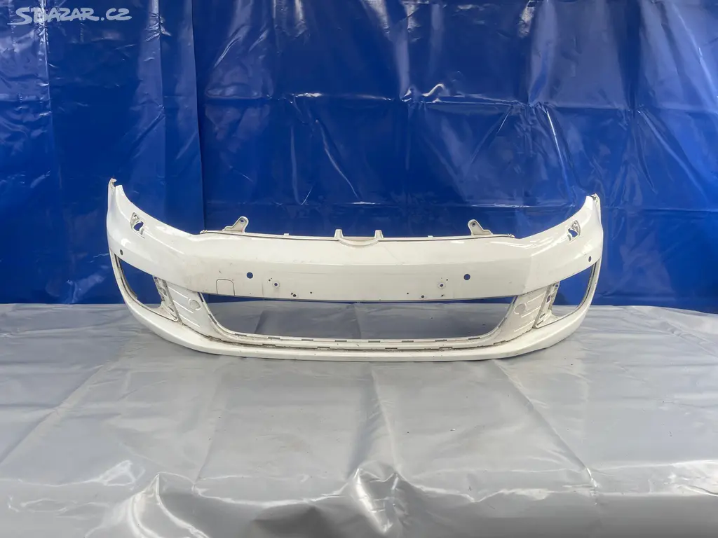 VW Golf 6.- VI. GTI, GTD Přední nárazník 4x PDC - Kladno - Bazar ...