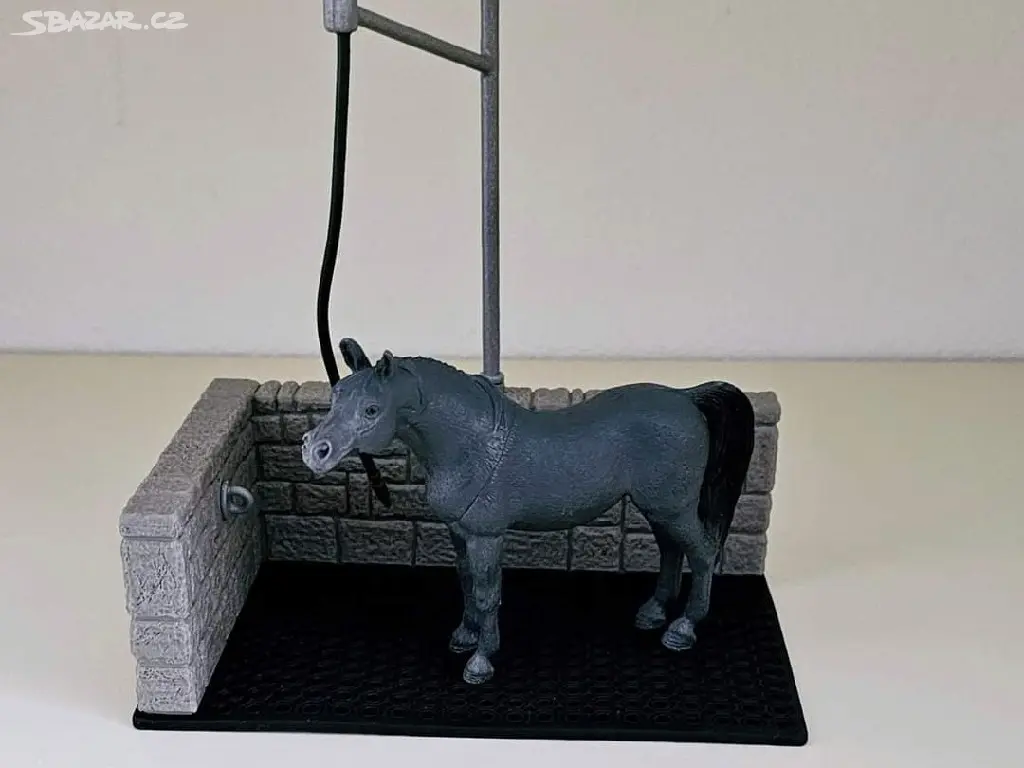 Sprcha pro koně Schleich - Benešov - Bazar - Sbazar.cz