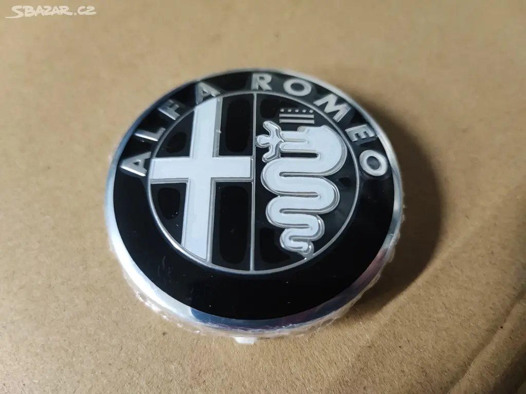 Středové krytky loga pokličky znaky AR Alfa Romeo - Traplice - Bazar ...