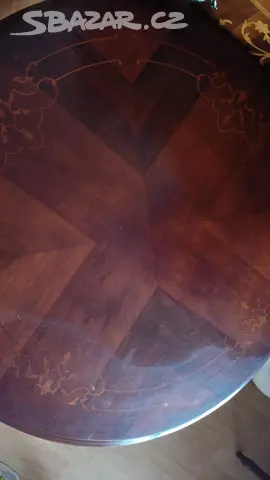 Stolek+2 židle cena za vše 2 tisice. - Praha - Bazar - Sbazar.cz