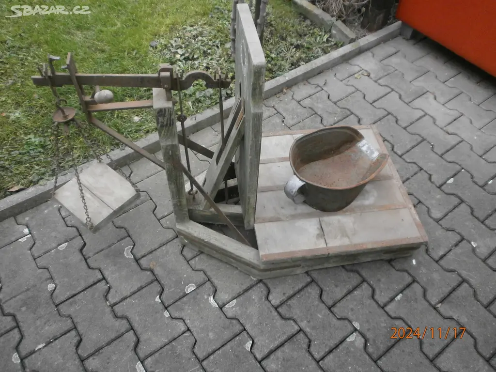 HISTORICKA VAHA DECIMALKA-ZNACENA -KAMOR+NADOBKA - Hradec Králové ...