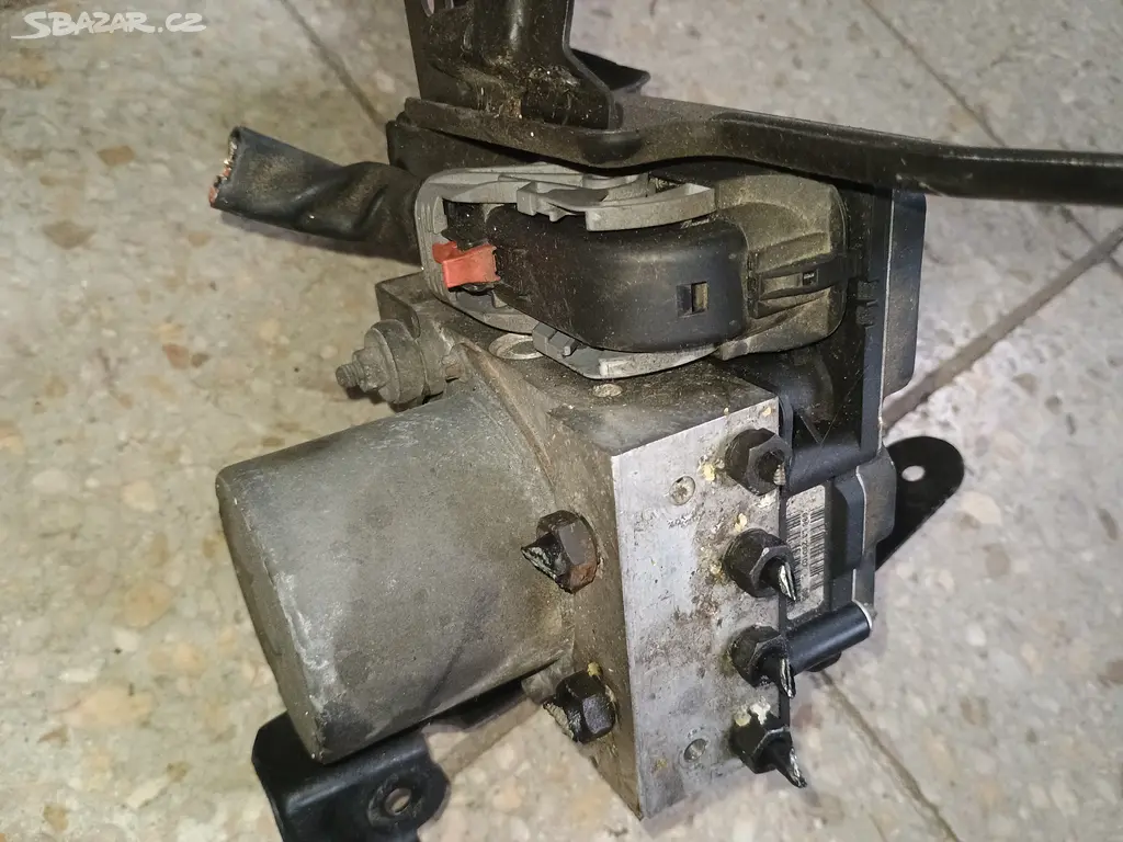 Audi A4 b7 ABS modul agregát čerpadlo jednotka - Liberec, Liberec V ...