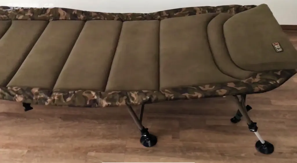 Fox Lehátko R-Series R3 Camo Bedchair Kingsize - Nymburk - Bazar ...