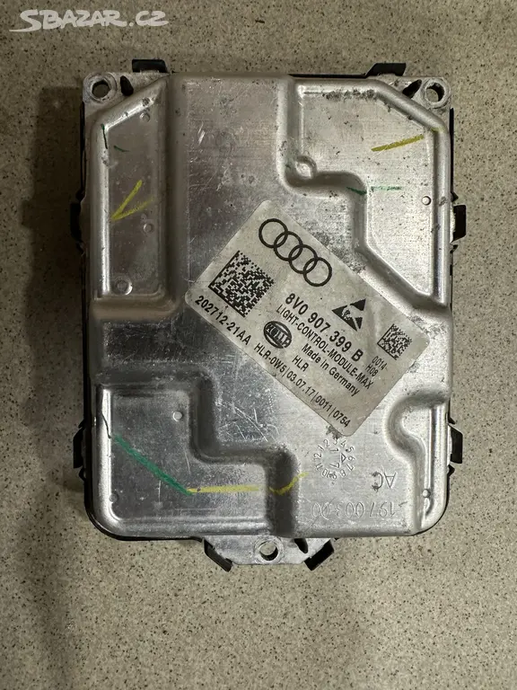 Jednotka LED světel 8V0907399B - Karlovy Vary - Bazar - Sbazar.cz