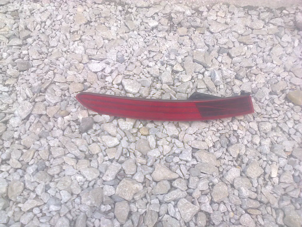 vw touareg, pravá zadní odrazka, 7P6945702G, - Beroun - Bazar - Sbazar.cz