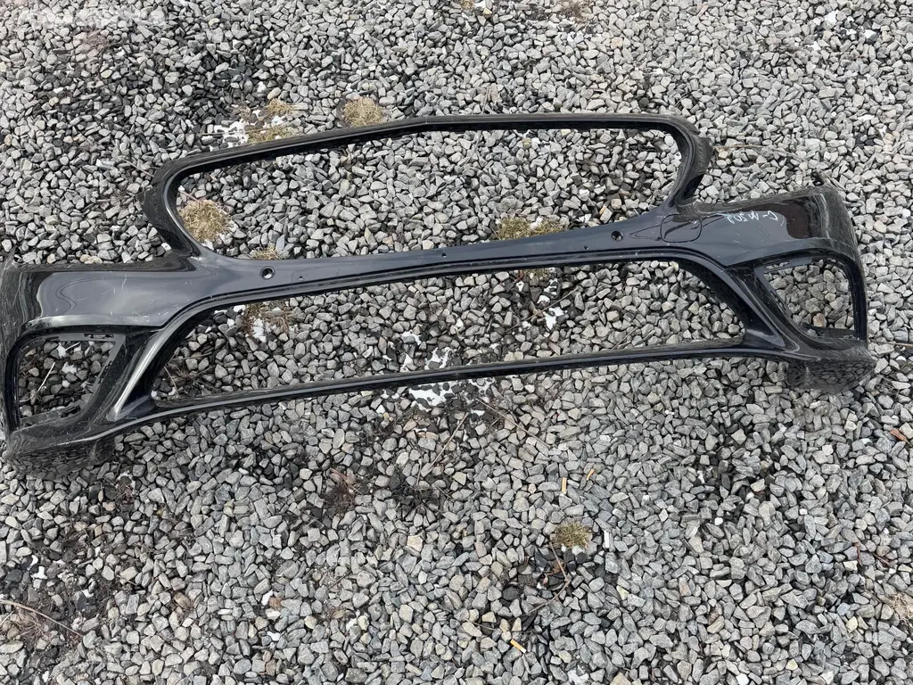 Mercedes C W205 nárazník - Líšnice - Bazar - Sbazar.cz