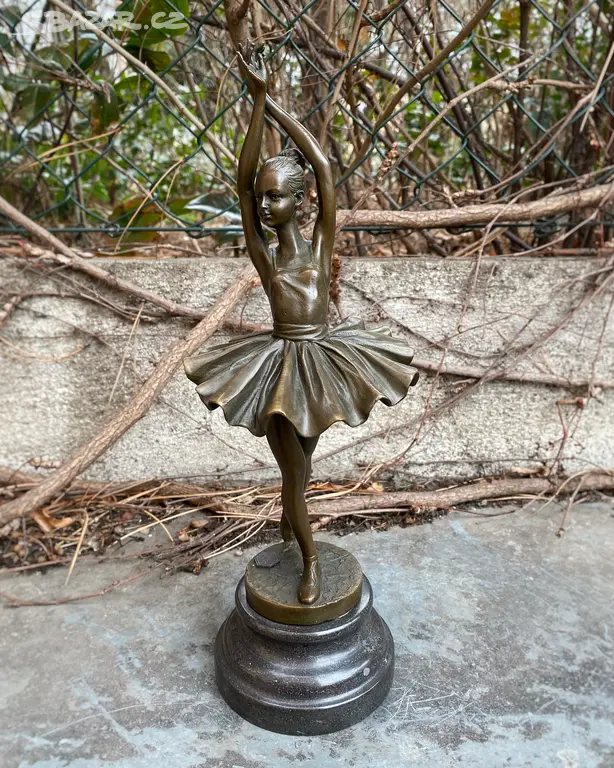 Bronzová socha soška Baletka, elegantní tanečnice - Praha - Bazar ...