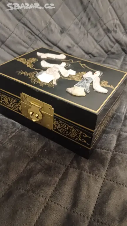 Stará čínská šperkovnice malá - Nová Paka - Bazar - Sbazar.cz