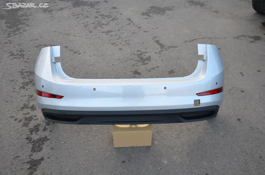 Škoda Scala - zadní nárazník kompletní, LA7W - Praha-Zbraslav - Bazar ...