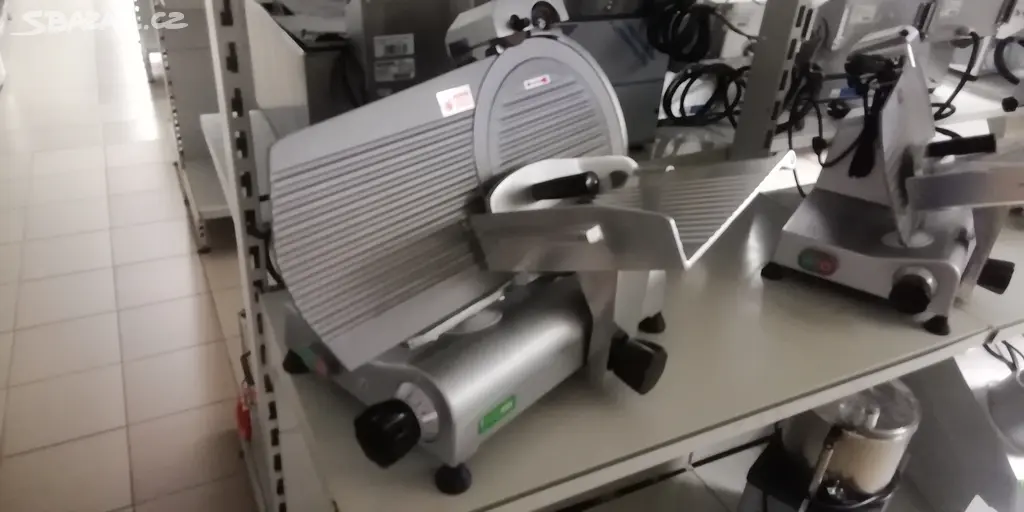 Nářezový stroj teflon pr. 300 mm - Brno, Brněnské Ivanovice - Bazar ...