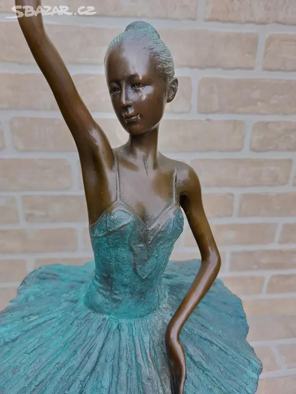 Bronzová socha - BALETKA 69 cm - Praha - Bazar - Sbazar.cz