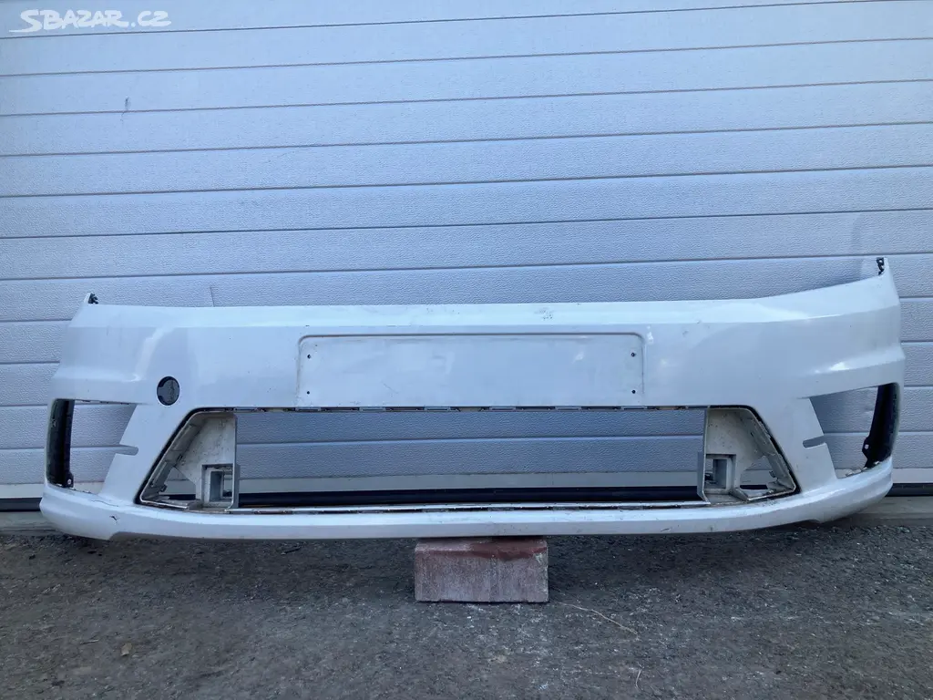 Přední nárazník VW Caddy 2K5807221K - Uherské Hradiště - Bazar - Sbazar.cz