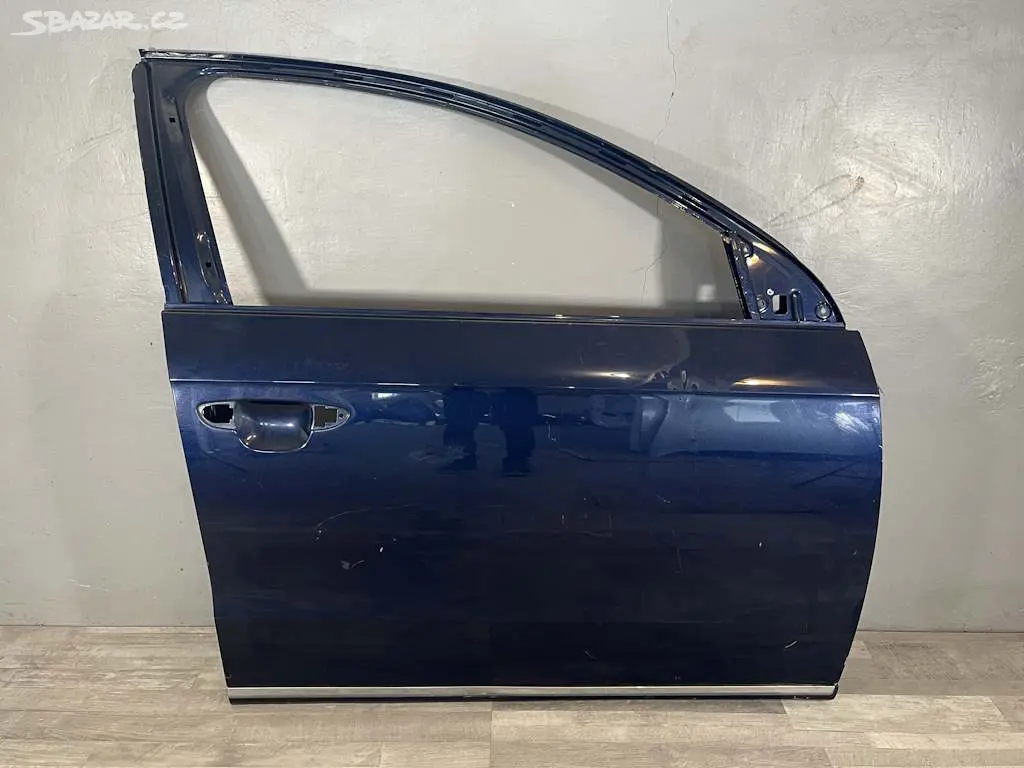 VW PASSAT B7 2010-2014 - 3AA - dveře PP - Hradec Králové, Věkoše ...