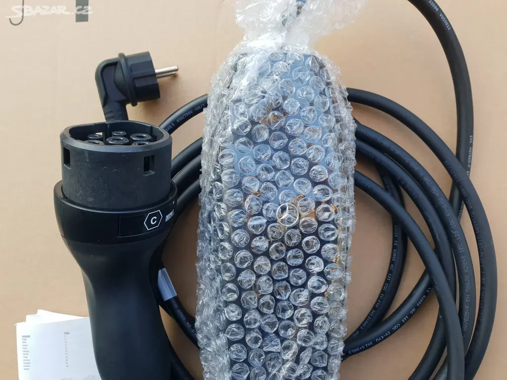 Nabíjecí kabel na elektroauto 230V Mercedes Benz - Praha - Bazar ...