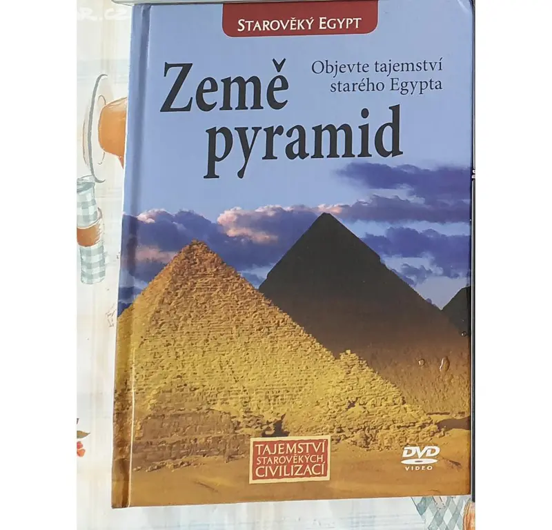 DVD Země pyramid - Praha 8 - Bazar - Sbazar.cz