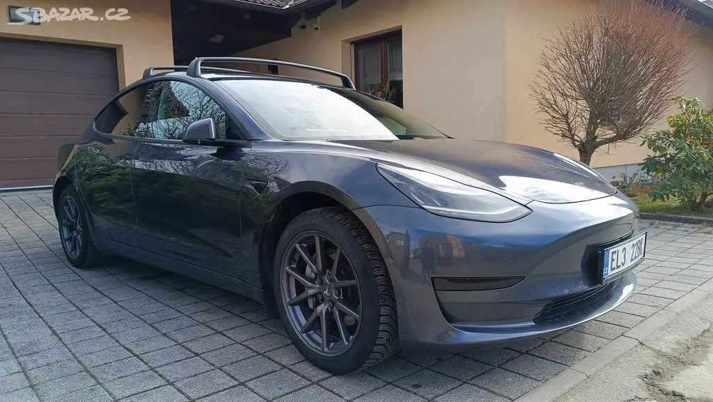Prodám Teslu Model 3 SR+, 2020, tažné zařízení,DPH - České Budějovice ...