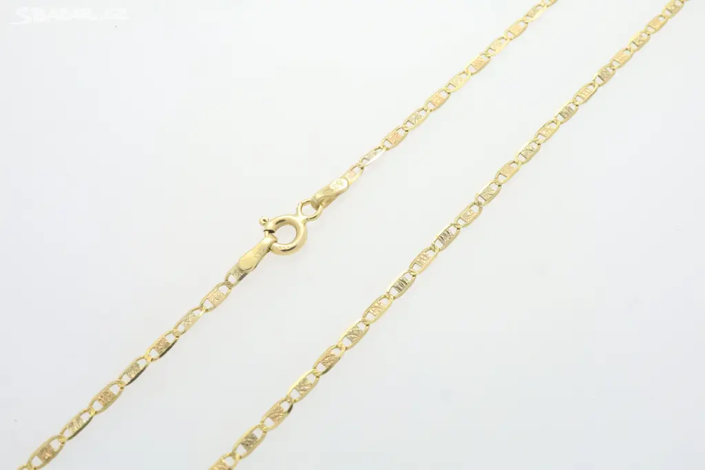 Zlatý řetízek 2,86g 14kt - Plzeň-město - Bazar - Sbazar.cz