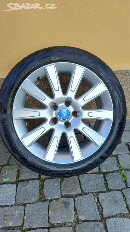 Kola Ford Original Magic Silver - Slavkov u Brna - Bazar - Sbazar.cz
