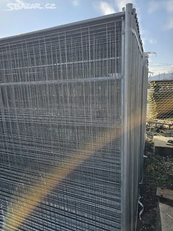 Mobilní oplocení - stavební ploty B2 NOVÁ GENERACE - Ostrava - Bazar ...