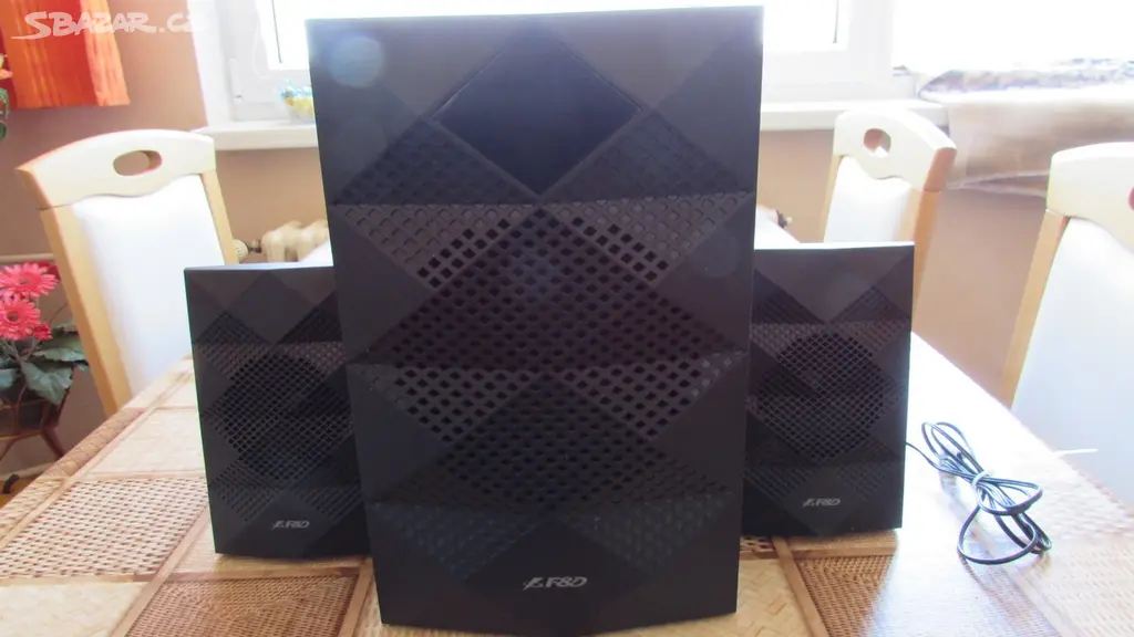 Reproduktory 2.1 k PC - Rychnov nad Kněžnou - Bazar - Sbazar.cz