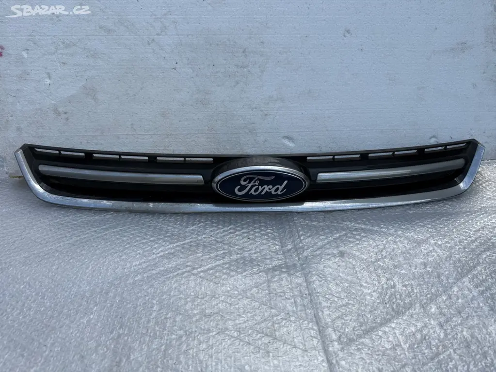 Ford Focus mk3 maska - Praha - Bazar - Sbazar.cz